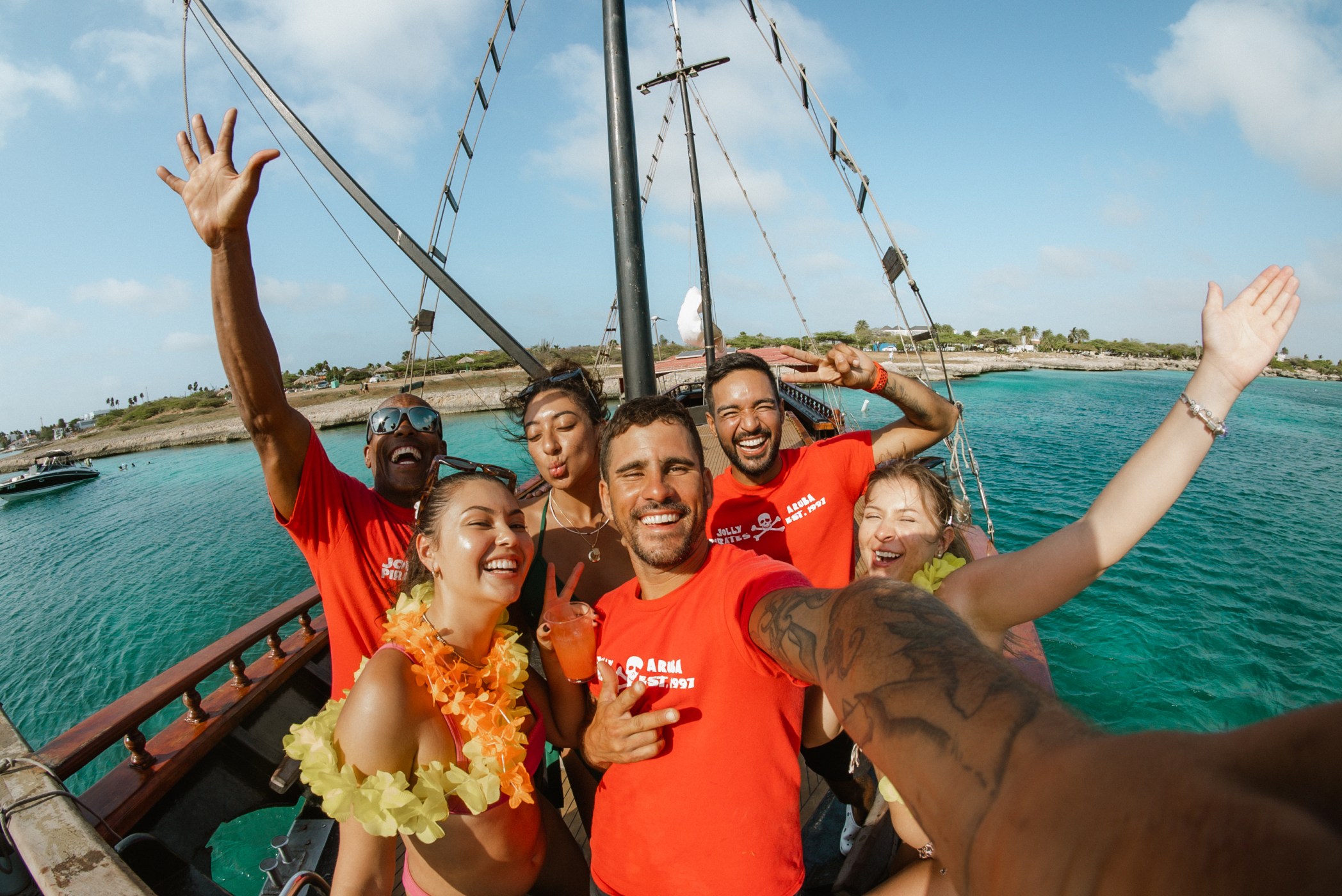 Adults Only Caribbean Sunset Dinner Cruise | Jolly Pirates Aruba